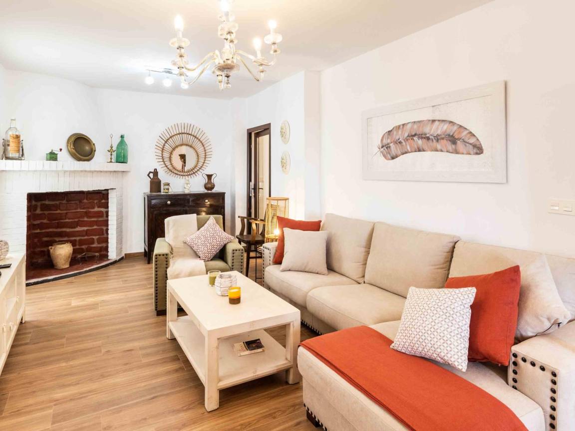 218 M² Villa ∙ 4 Bedrooms ∙ 8 Guests - Lanjarón