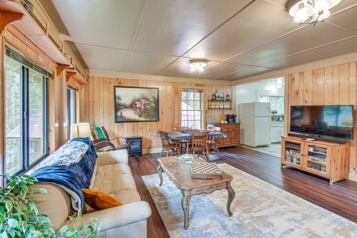 83 M² House ∙ 1 Bedroom ∙ 4 Guests - Fish Camp, CA