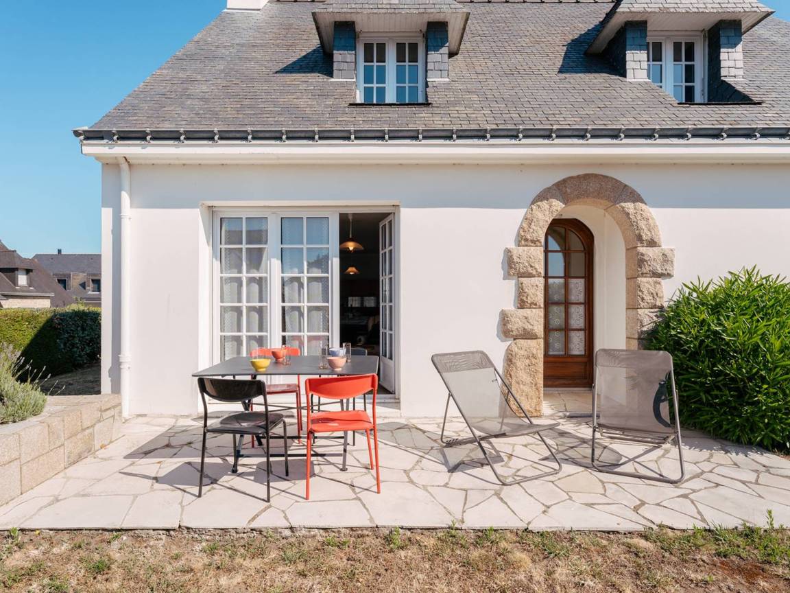 106 M² Villa ∙ 5 Bedrooms ∙ 9 Guests - Carnac