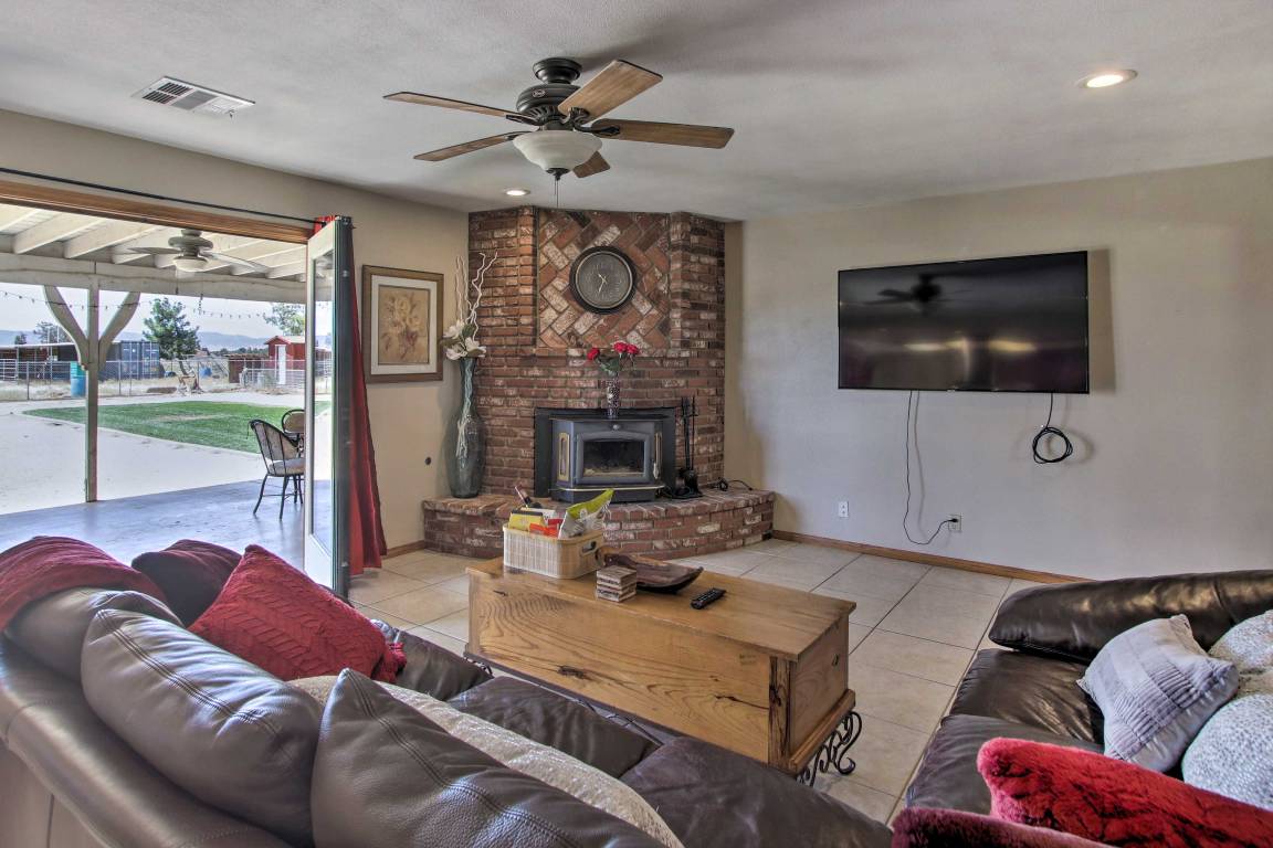 218 M² House ∙ 4 Bedrooms ∙ 12 Guests - The Hangar - Lancaster