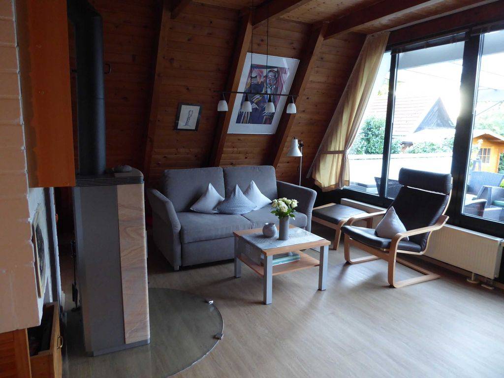 65 M² Ferienwohnung ∙ 2 Schlafzimmer ∙ 5 Gäste - Rhauderfehn