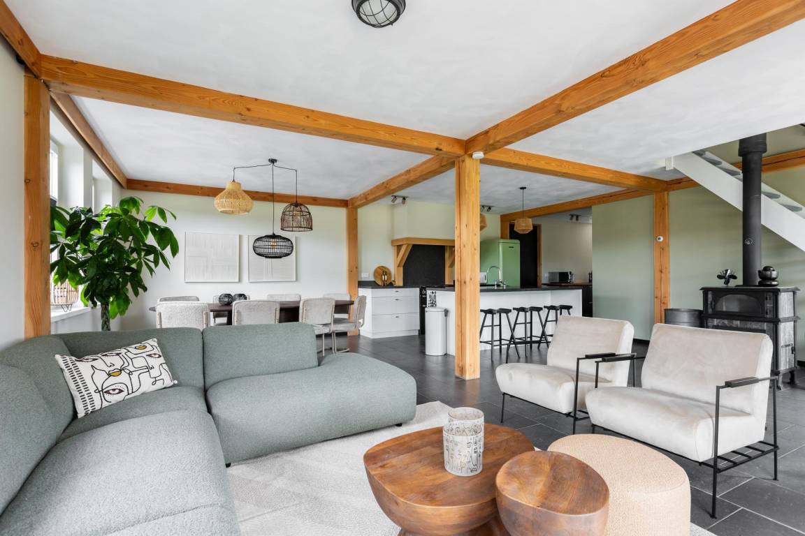 220 M² Bungalow ∙ 4 Makuuhuonetta ∙ 8 Vierasta - Drenthe