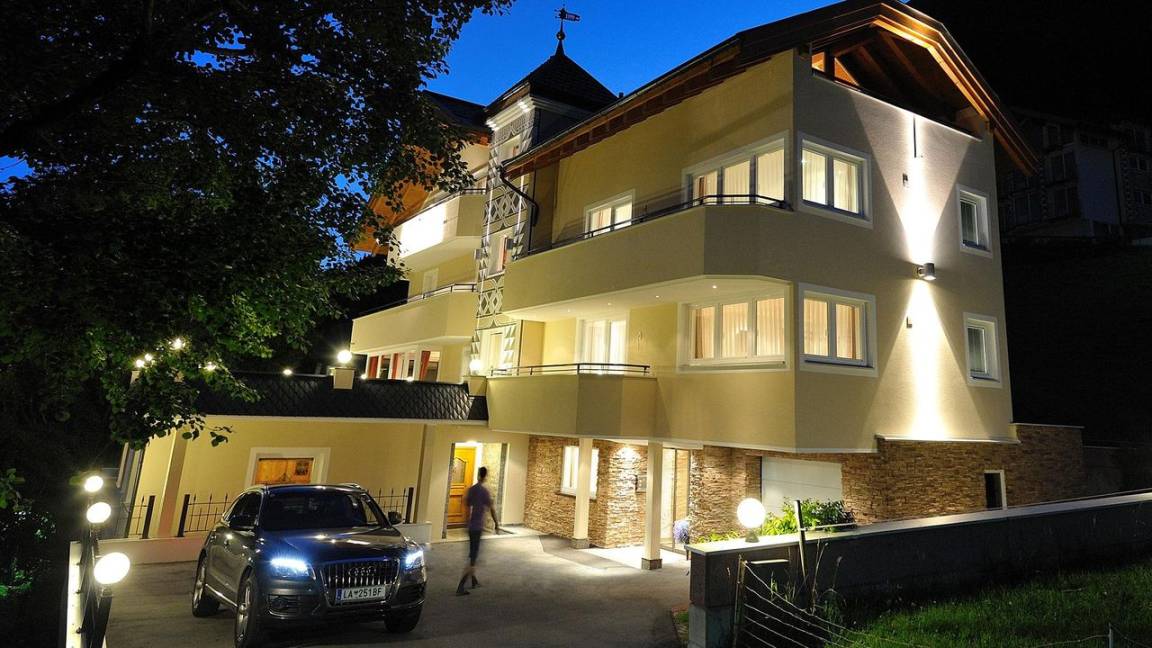 85 M² Ferienwohnung ∙ 3 Schlafzimmer ∙ 6 Gäste - Ischgl