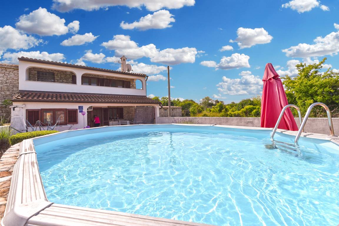 80 M² Apartament ∙ 4 Sypialnie ∙ 8 Gości - Peroj