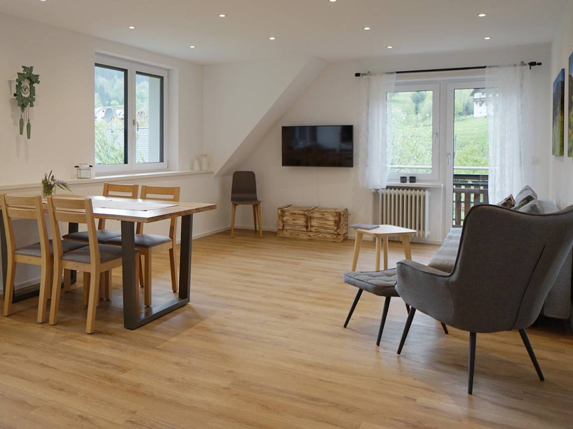 50 M² Appartement ∙ 1 Slaapkamer ∙ 2 Gasten - Simonswald