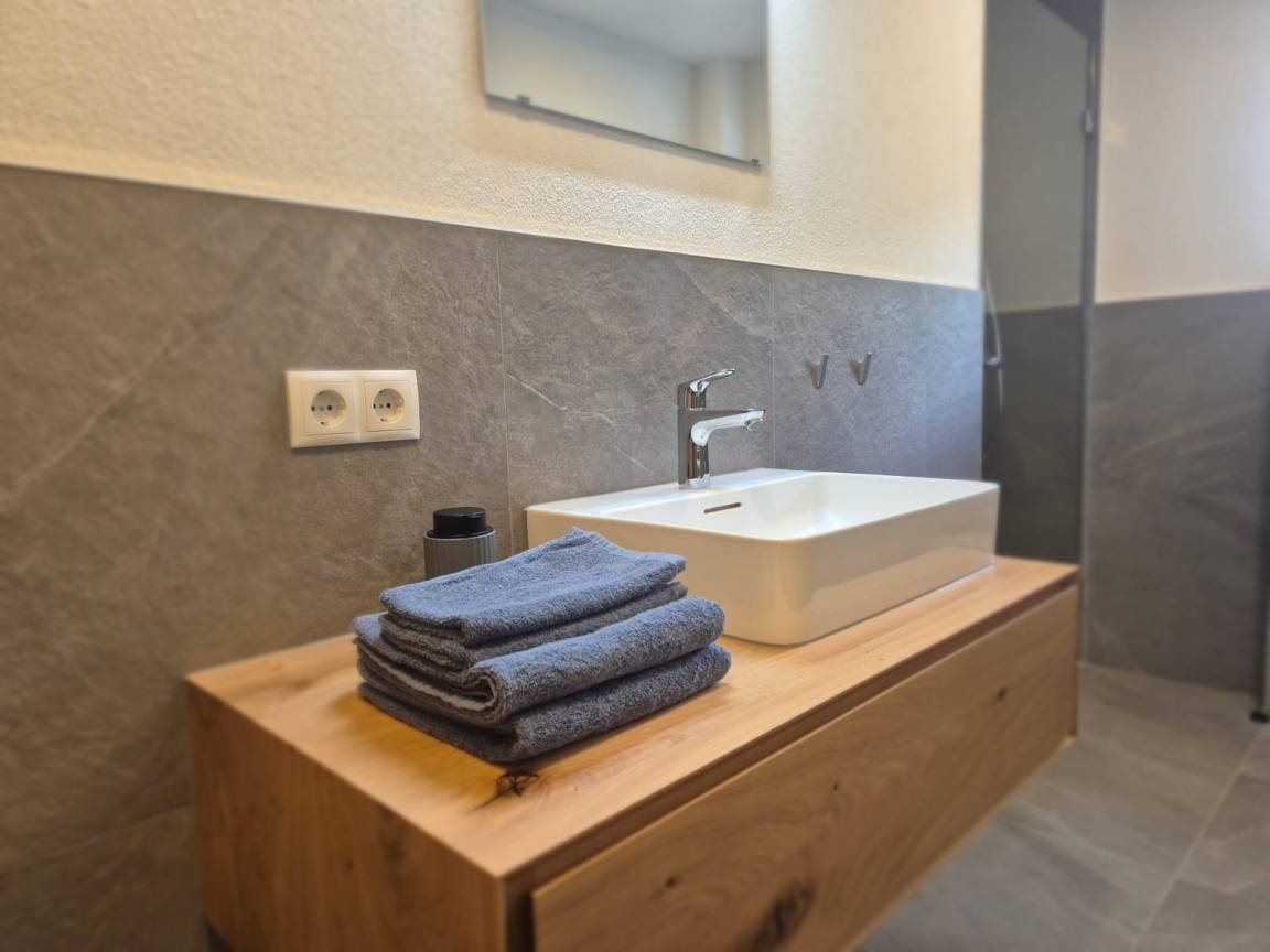 45 M² Appartement ∙ 1 Slaapkamer ∙ 3 Gasten - Niederthai