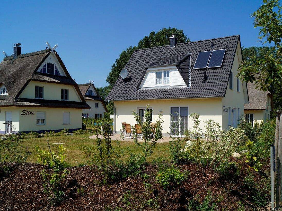 104 M² Ferienhaus ∙ 3 Schlafzimmer ∙ 6 Gäste - Glowe