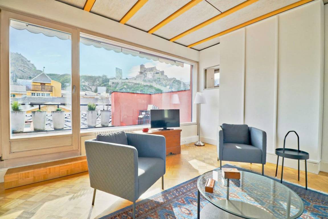 120 M² Appartement ∙ 3 Chambres ∙ 4 Personnes - Sion