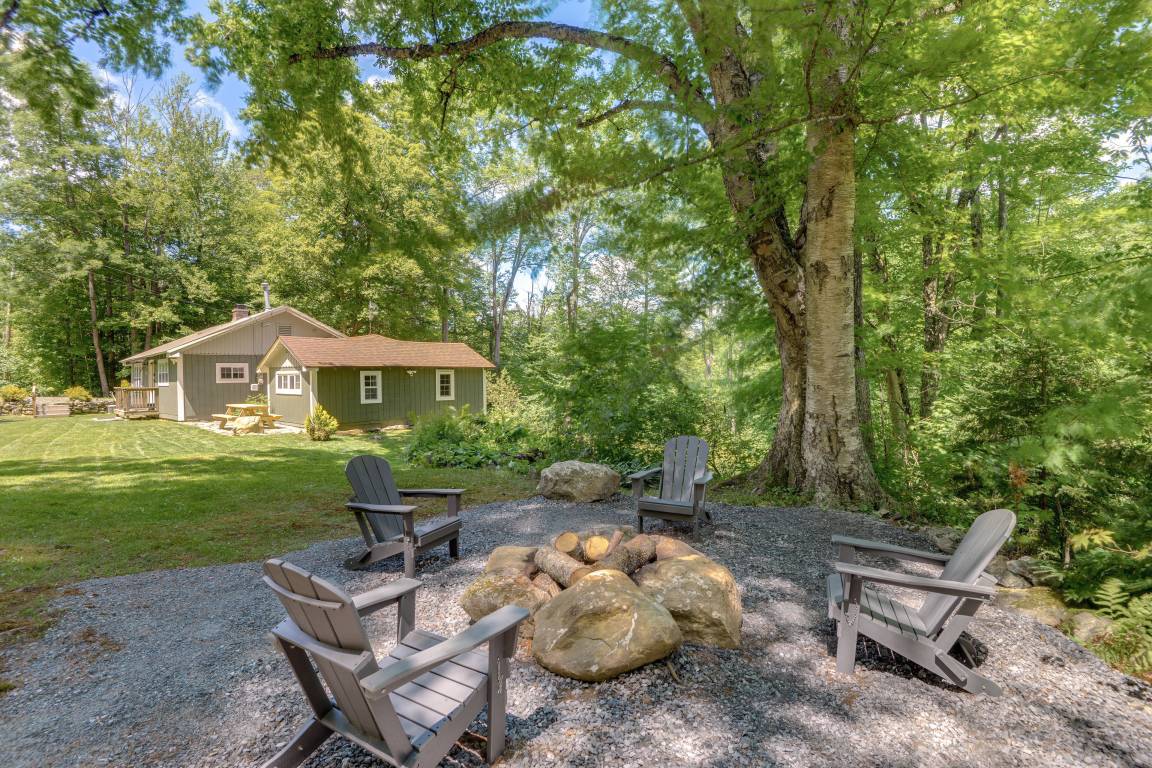 111 M² House ∙ 3 Bedrooms ∙ 6 Guests - Stratton, VT