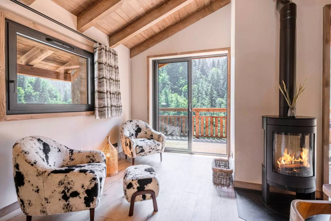 139 M² Chalet ∙ 4 Bedrooms ∙ 10 Guests - Châtel