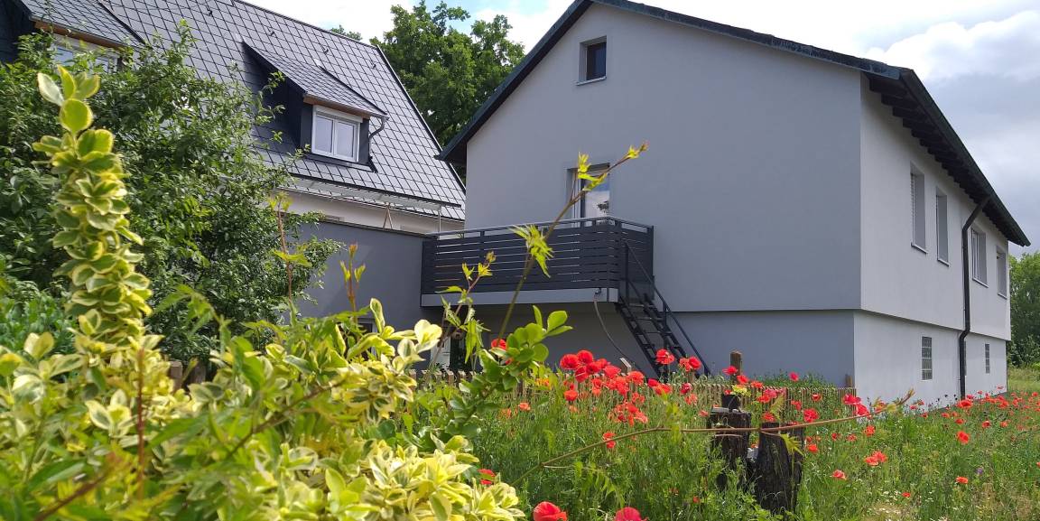 80 M² Ferienwohnung ∙ 1 Schlafzimmer ∙ 4 Gäste - Sommerach