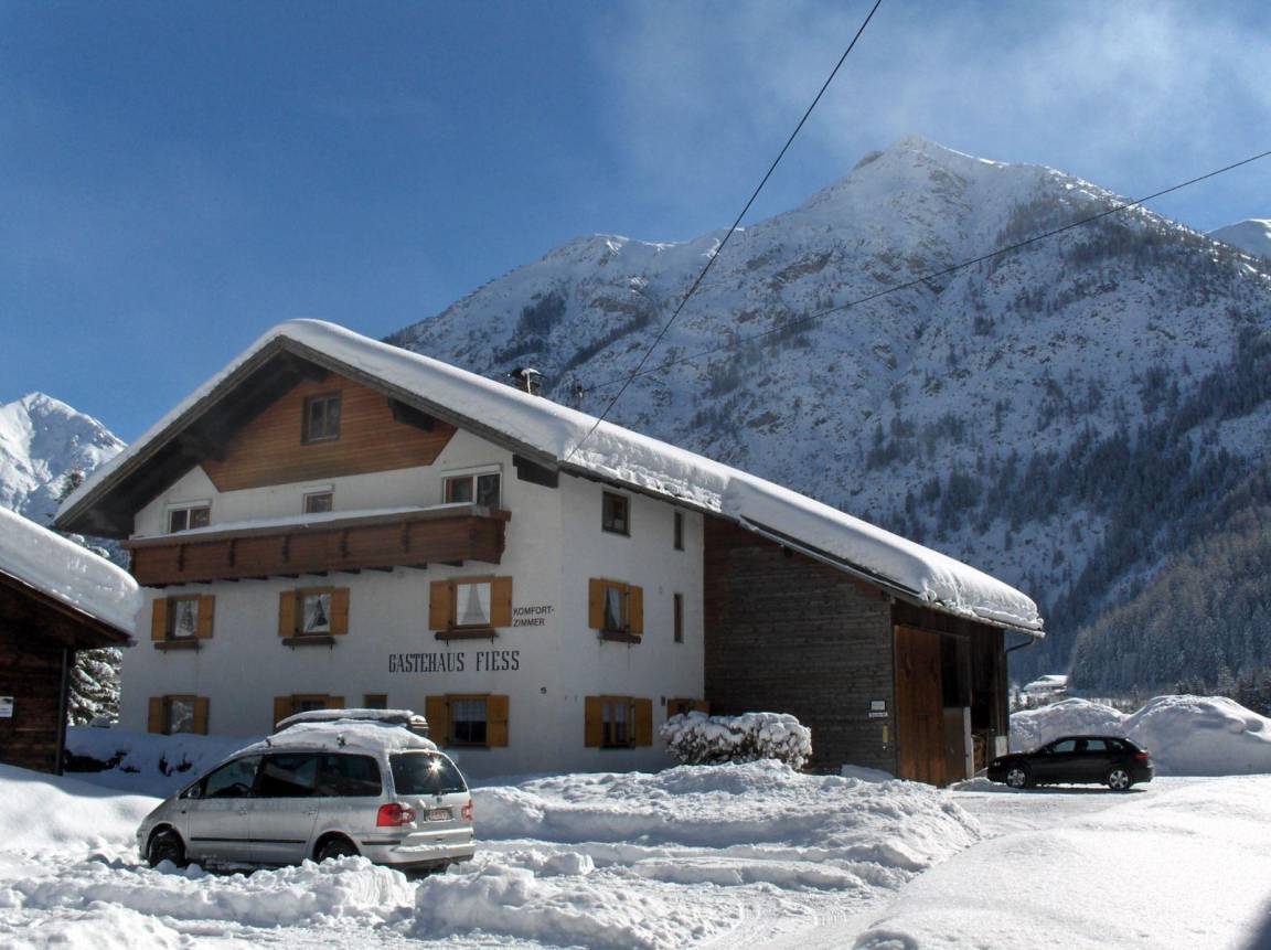 12 M² Hotel ∙ 1 Bedroom ∙ 2 Guests - Elbigenalp