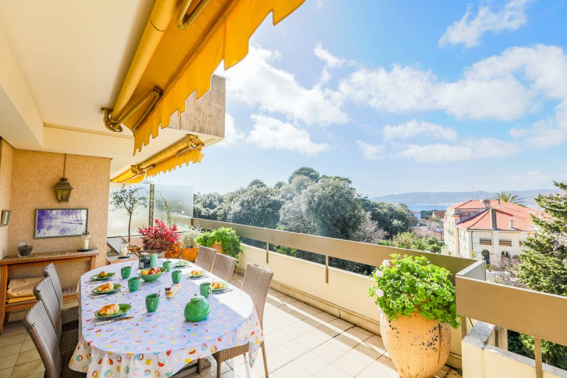 120 M² Apartment ∙ 2 Bedrooms ∙ 4 Guests - Antibes