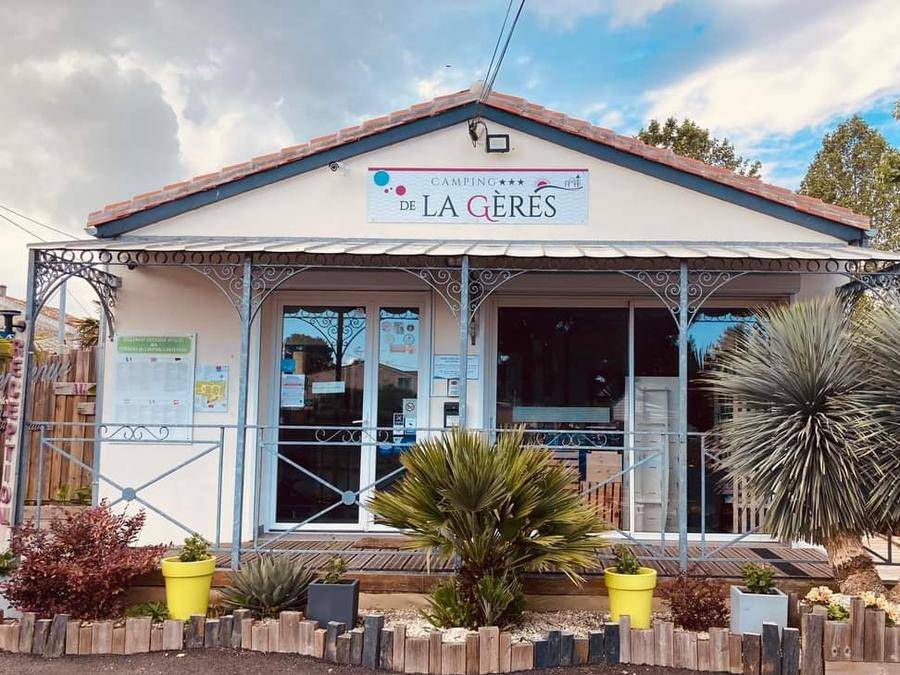 30 M² Mobil-home ∙ 3 Chambres ∙ 6 Personnes - Surgères