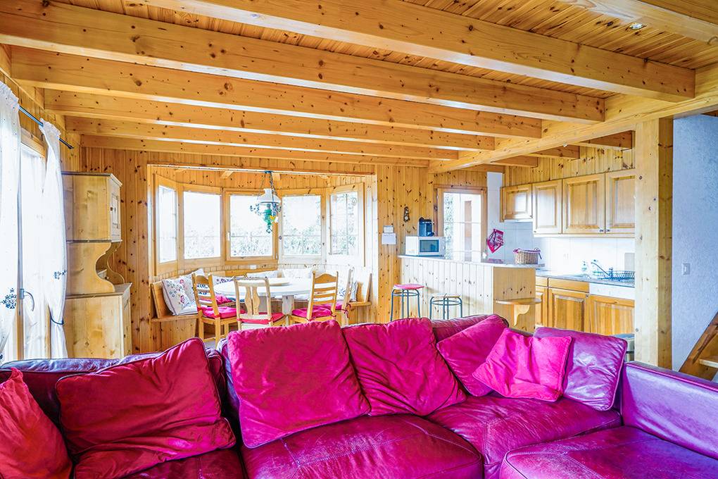 120 M² House ∙ 4 Bedrooms ∙ 9 Guests - Switzerland