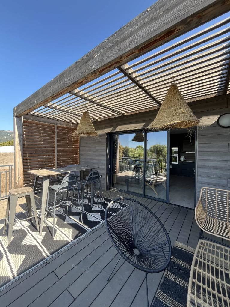 90 M² Maison De Vacances ∙ 3 Chambres ∙ 6 Personnes - Lecci