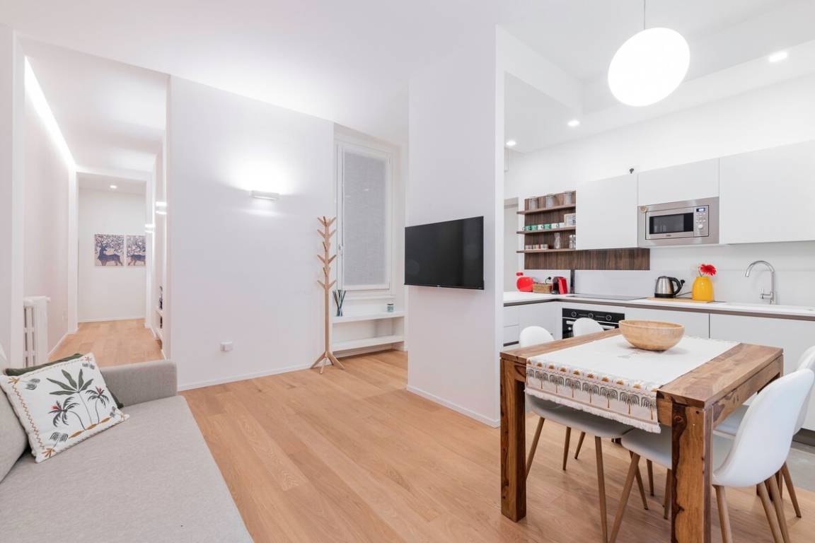 90 M² Apartamento ∙ 2 Quartos ∙ 5 Hóspedes - Milão