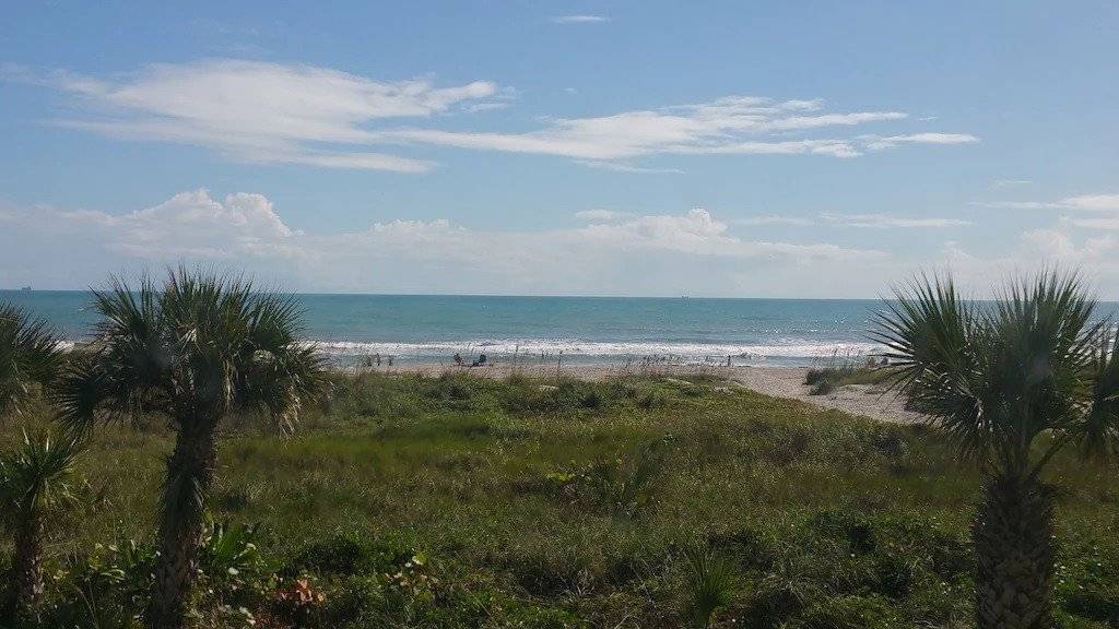 Condo ∙ 2 Bedrooms ∙ 6 Guests - Cocoa Beach, FL