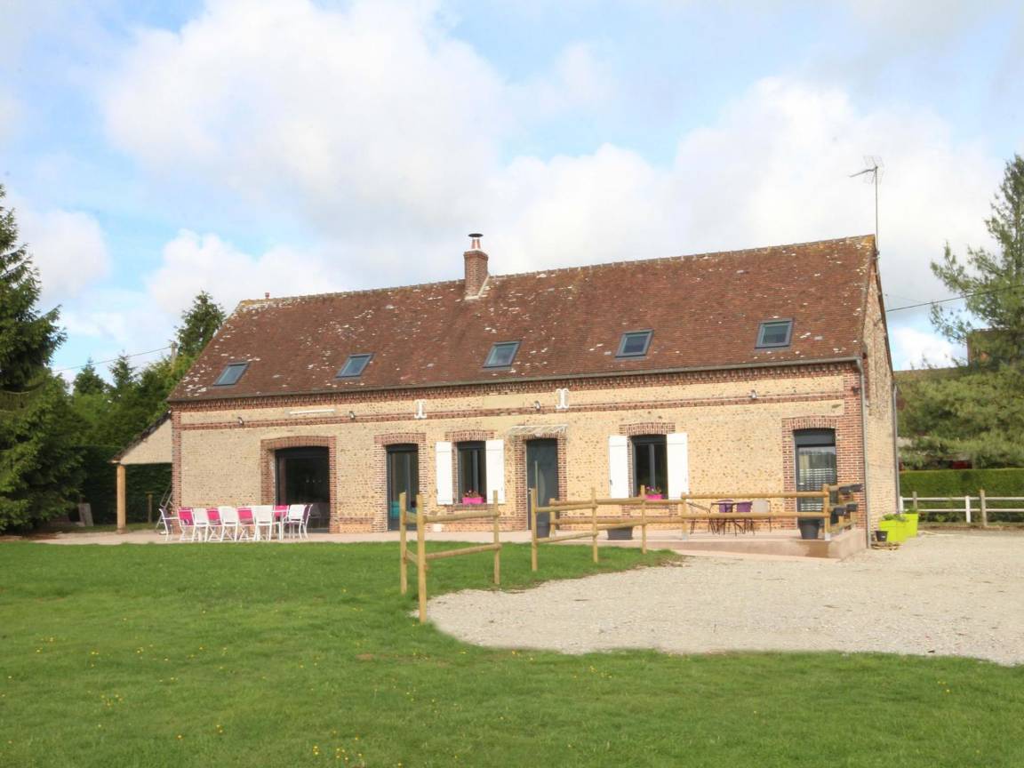 220 M² Cottage ∙ 5 Chambres ∙ 12 Personnes - Verneuil-sur-Avre