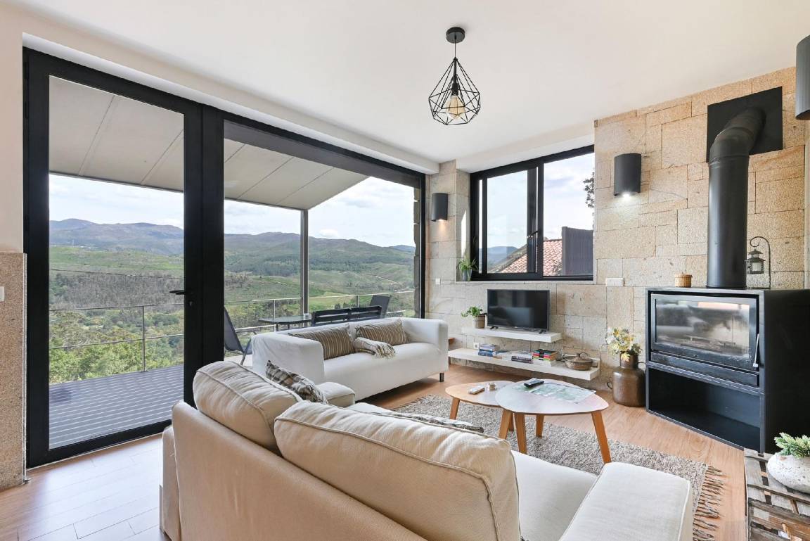 70 M² Casa ∙ 2 Quartos ∙ 4 Hóspedes - Soajo