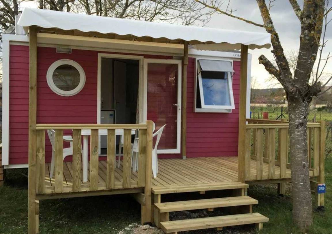 18 M² Camping ∙ 1 Habitación ∙ 2 Huéspedes - Souillac