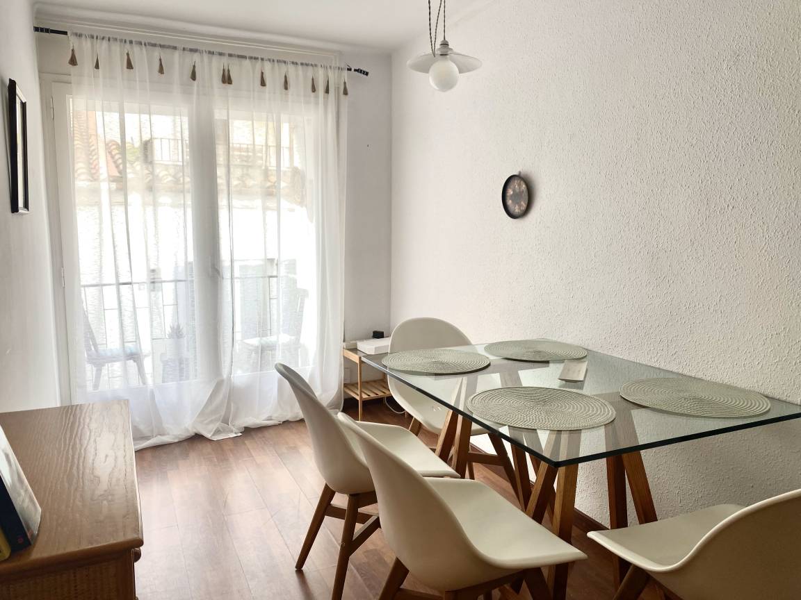 Apartment ∙ 1 Bedroom ∙ 4 Guests - Sitges