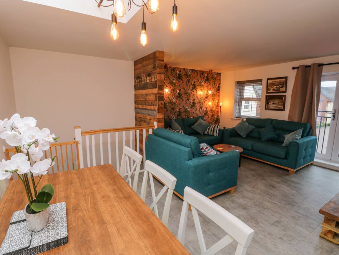 Cottage ∙ 3 Bedrooms ∙ 6 Guests - Robin Hood's Bay