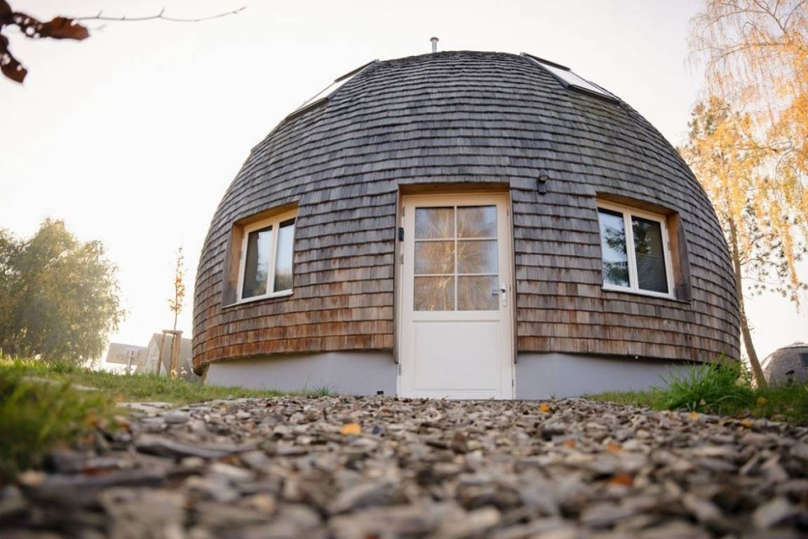 68 M² Ferienhaus ∙ 1 Schlafzimmer ∙ 4 Gäste - Neubrandenburg