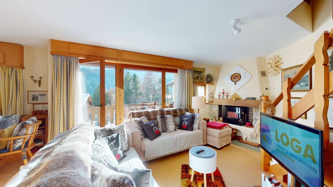 90 M² Appartement ∙ 2 Slaapkamers ∙ 2 Gasten - Maloja