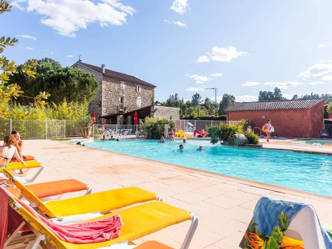 30 M² Mobil-home ∙ 2 Chambres ∙ 6 Personnes - Saint-Alban-Auriolles