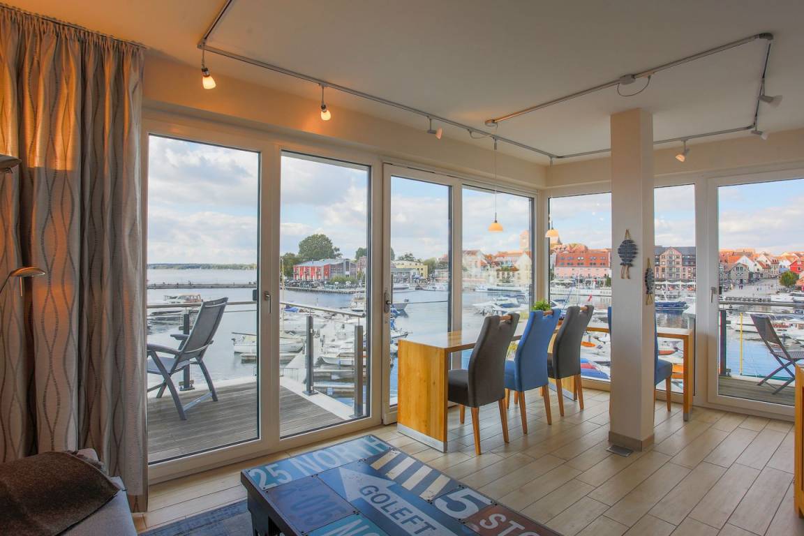 75 M² Apartment ∙ 2 Bedrooms ∙ 4 Guests - Waren