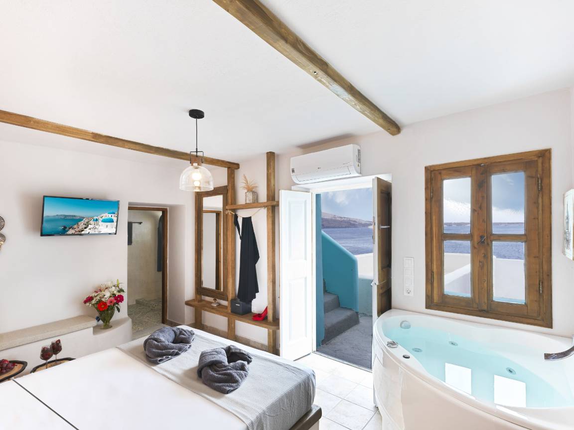 28 M² Bed And Breakfast ∙ 1 Bedroom ∙ 2 Guests - Oia