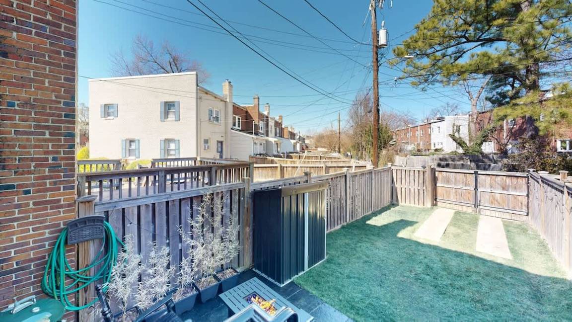 Apartment ∙ 4 Bedrooms ∙ 7 Guests - Clinton, MD