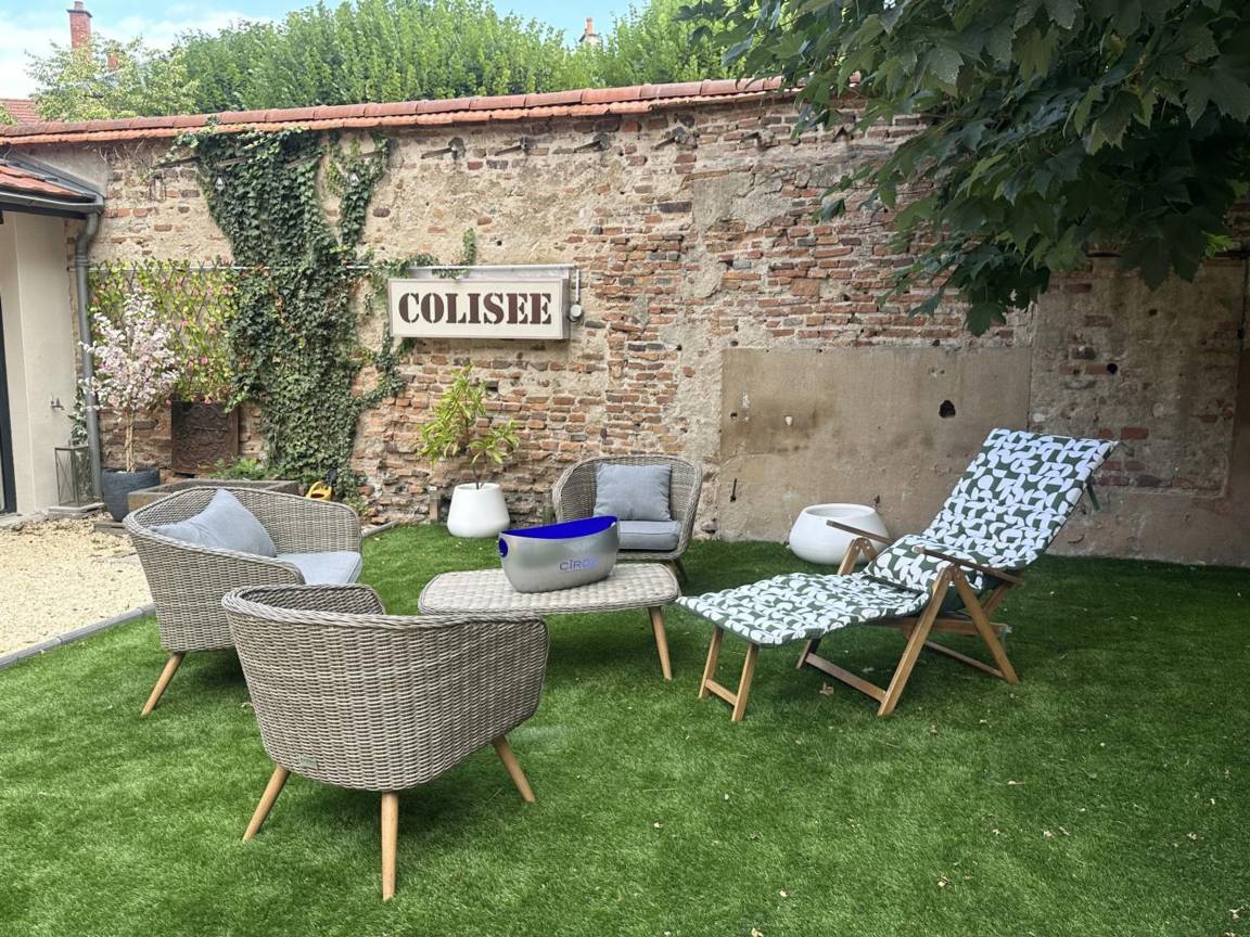 106 M² Cottage ∙ 2 Chambres ∙ 4 Personnes - Moulins