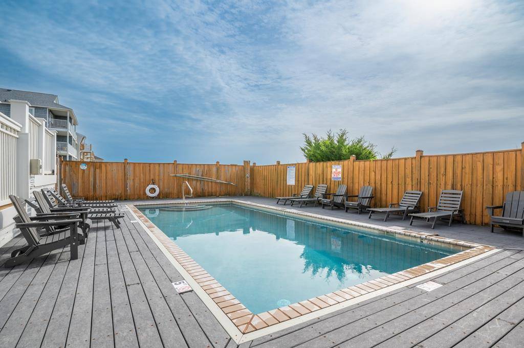 291 M² Talo ∙ 6 Makuuhuonetta ∙ 14 Vierasta - Carolina Beach, NC