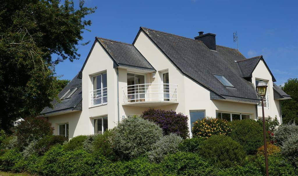 140 M² Maison De Vacances ∙ 2 Chambres ∙ 5 Personnes - Carantec