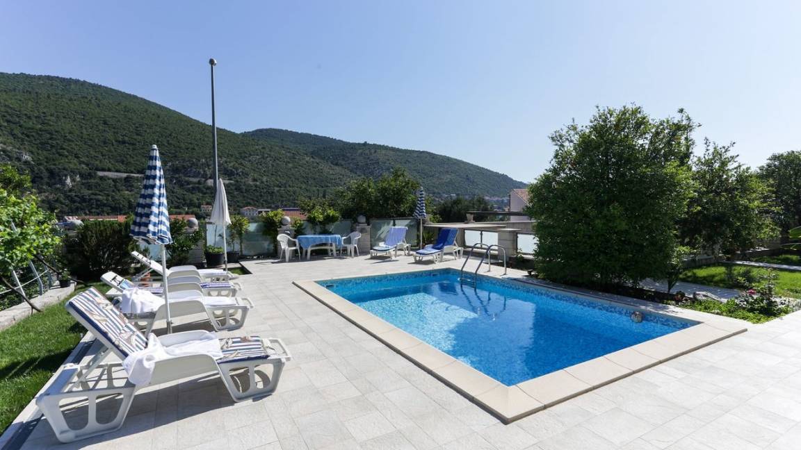 80 M² Appartement ∙ 2 Slaapkamers ∙ 4 Gasten - Dubrovnik