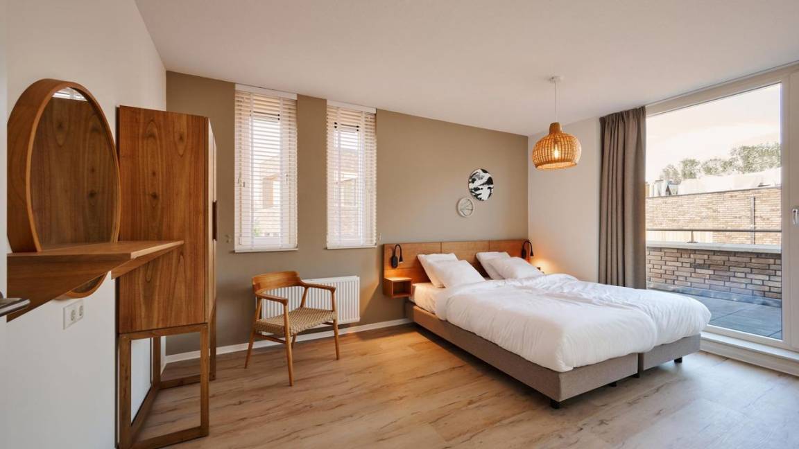 104 M² Apartment ∙ 3 Bedrooms ∙ 6 Guests - Maastricht
