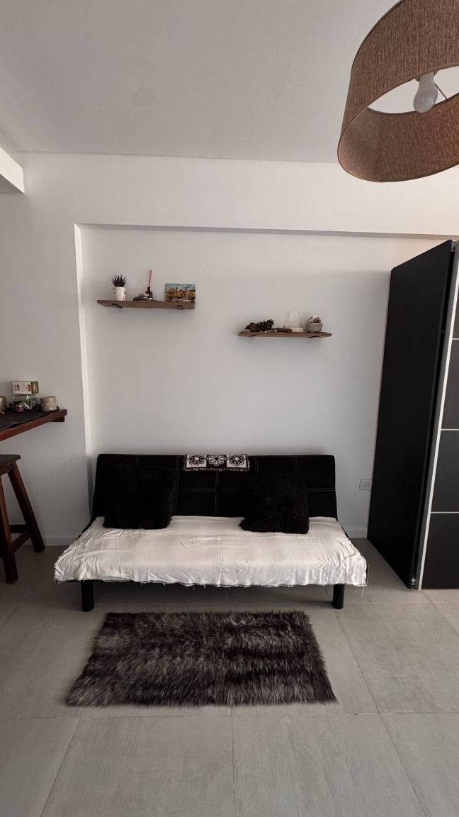 40 M² Huoneisto ∙ 2 Makuuhuonetta ∙ 5 Vierasta - Avellaneda