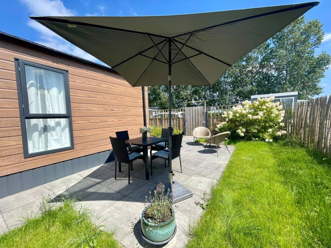 41 M² Mobilheim ∙ 2 Schlafzimmer ∙ 3 Gäste - Breskens