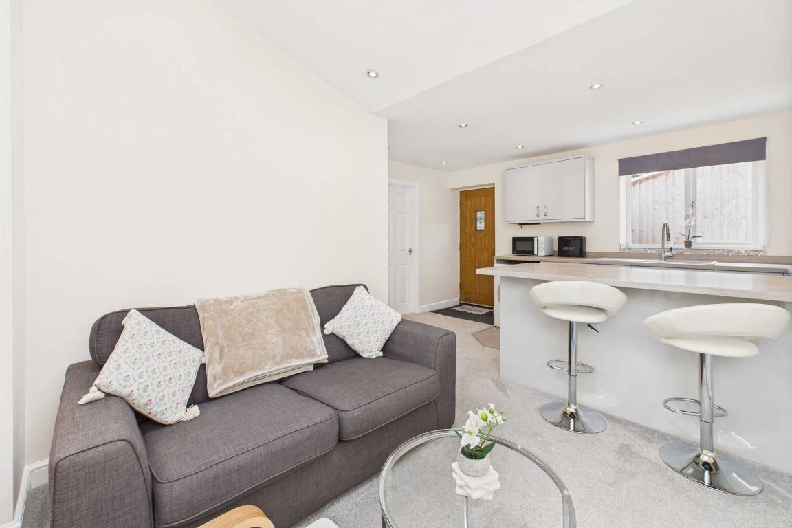 Studio Flat ∙ 2 Bedrooms ∙ 4 Guests - Wetherby