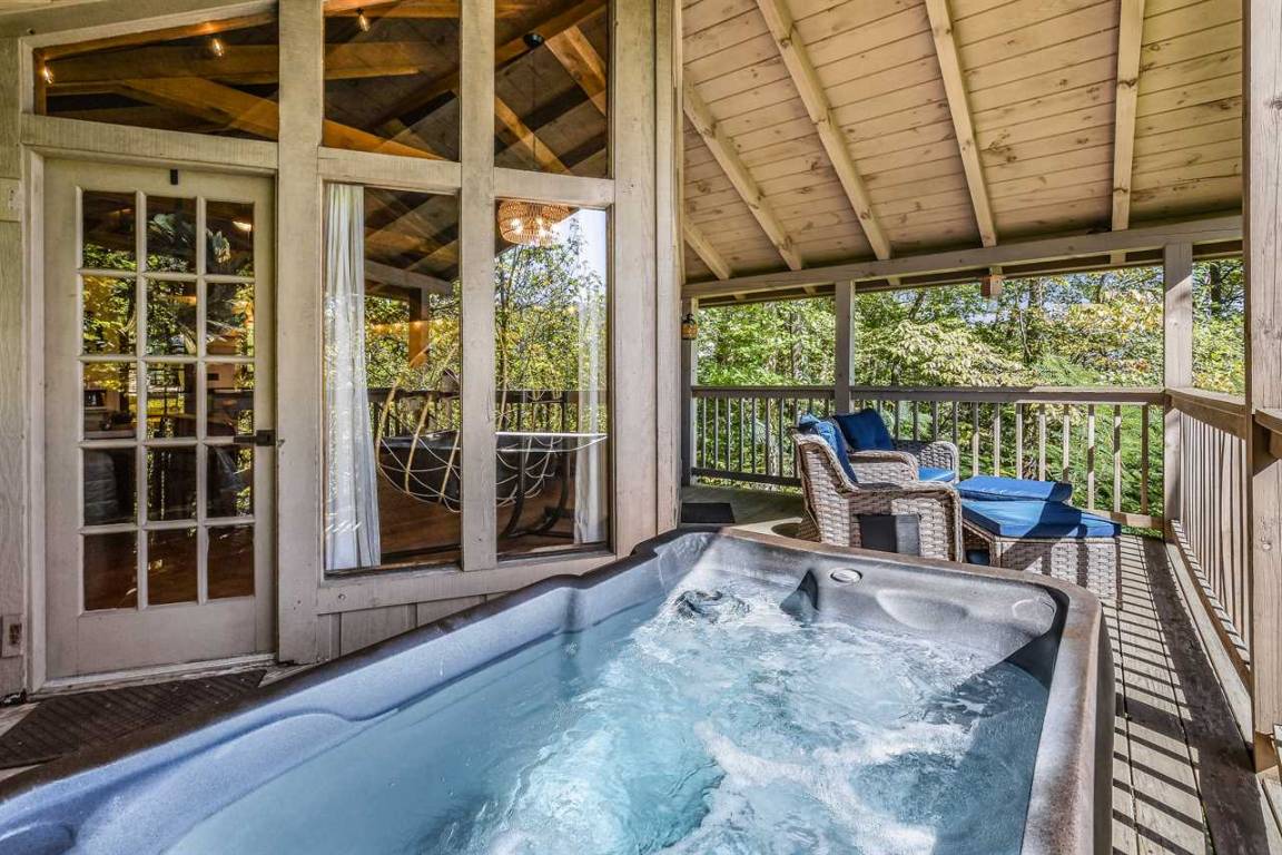 53 M² Cabin ∙ 1 Bedroom ∙ 4 Guests - Walland, TN