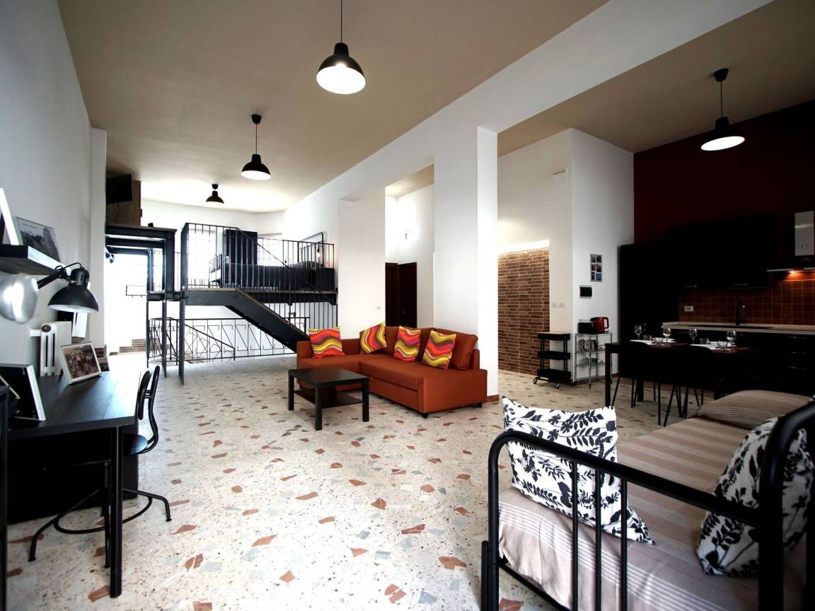 100 M² Apartamento ∙ 1 Habitación ∙ 4 Huéspedes - Gioiosa Ionica
