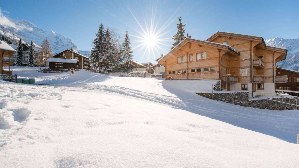 70 M² Apartment ∙ 2 Bedrooms ∙ 4 Guests - Lauterbrunnen