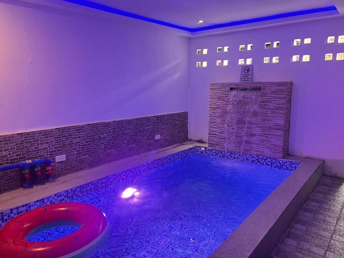 50 M² Villa ∙ 2 Makuuhuonetta ∙ 5 Vierasta - Angeles
