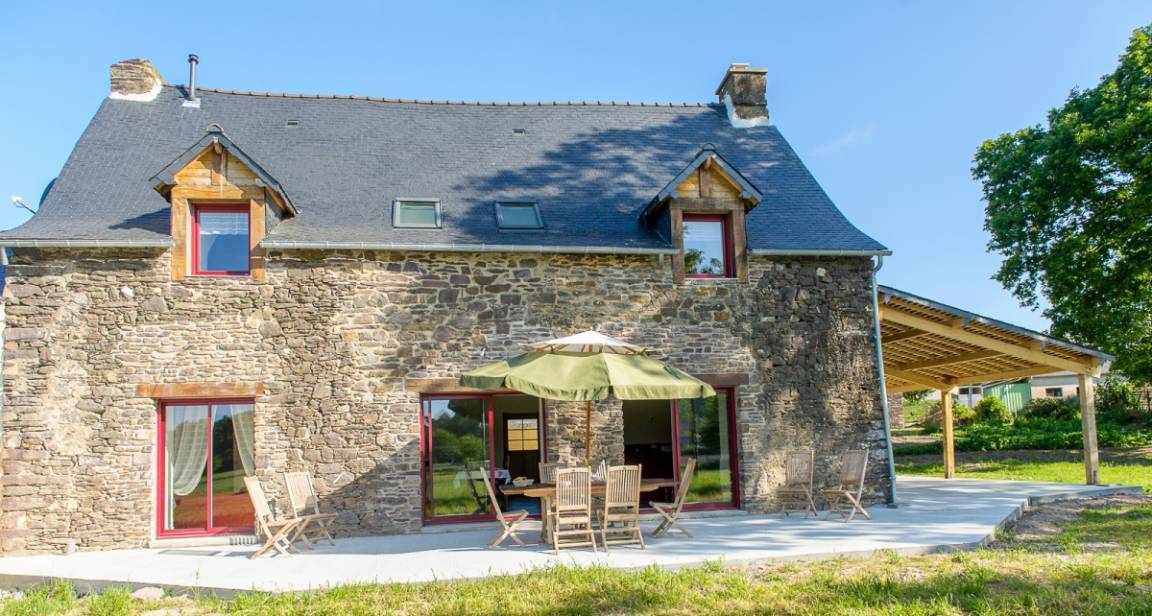 154 M² Gîte ∙ 4 Chambres ∙ 9 Personnes - Guer