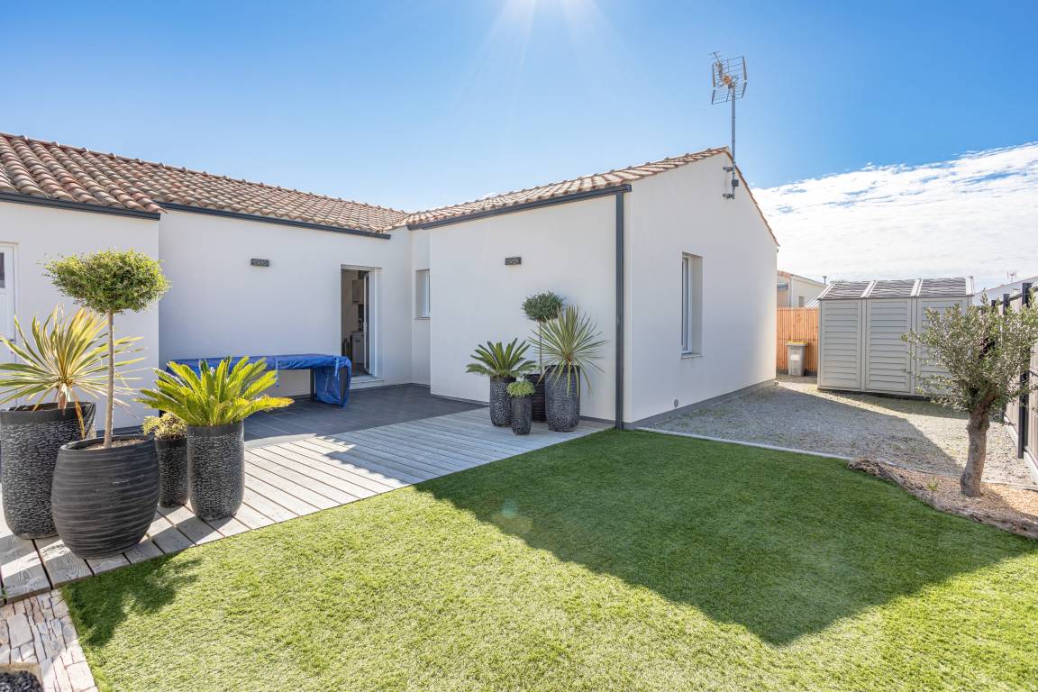 98 M² Maison De Vacances ∙ 3 Chambres ∙ 6 Personnes - Saint-Jean-de-Monts