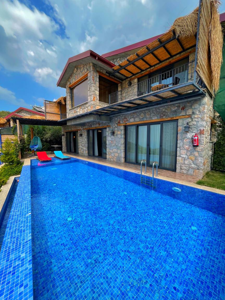 120 M² Villa ∙ 2 Bedrooms ∙ 4 Guests - Karaağaç