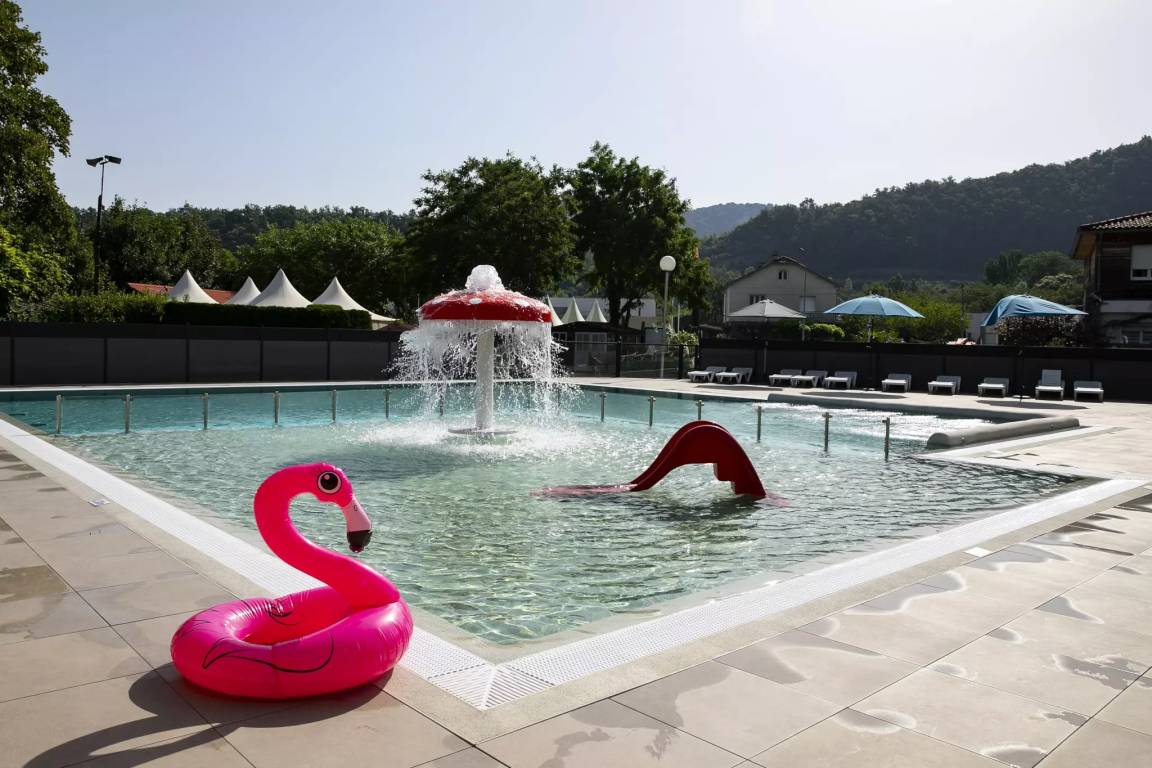 32 M² Mobil-home ∙ 2 Chambres ∙ 4 Personnes - Foix