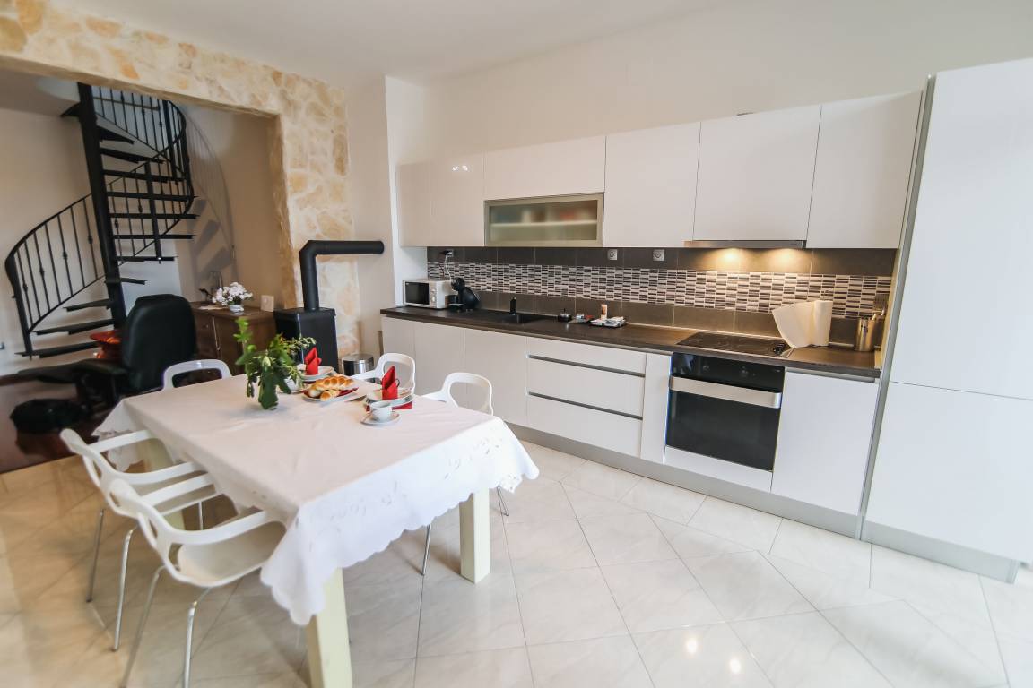 85 M² House ∙ 1 Bedroom ∙ 4 Guests - Skradin